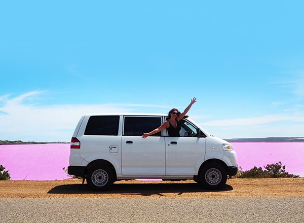 Rent a Cruisin Deluxe 6 berth | Campervan Rental Shop